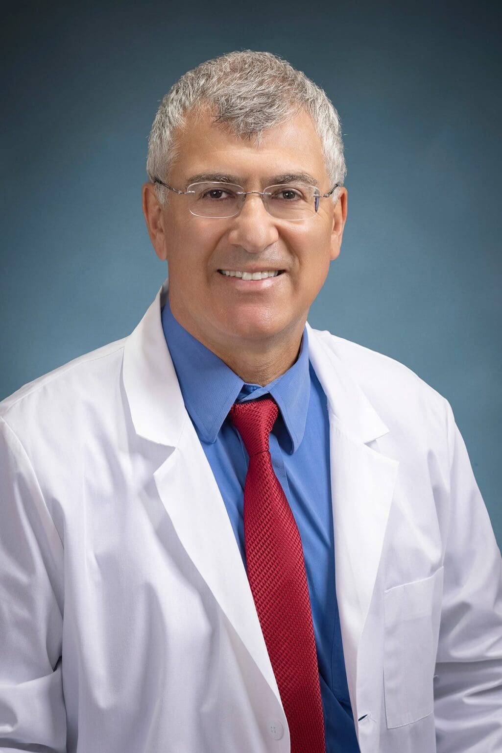Dr. Albert Smolyar, M.D. – Cataract & LASIK Surgeon in Fort Myers, FL
